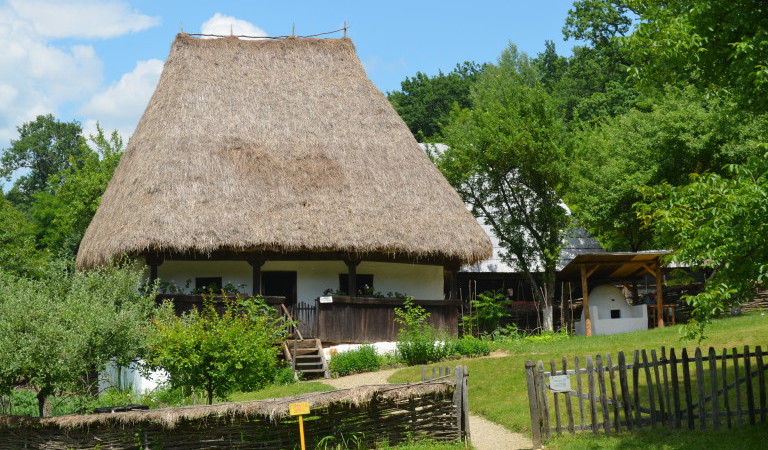 Voyage patrimoine Unesco Roumanie, Circuit touristique des monuments ...